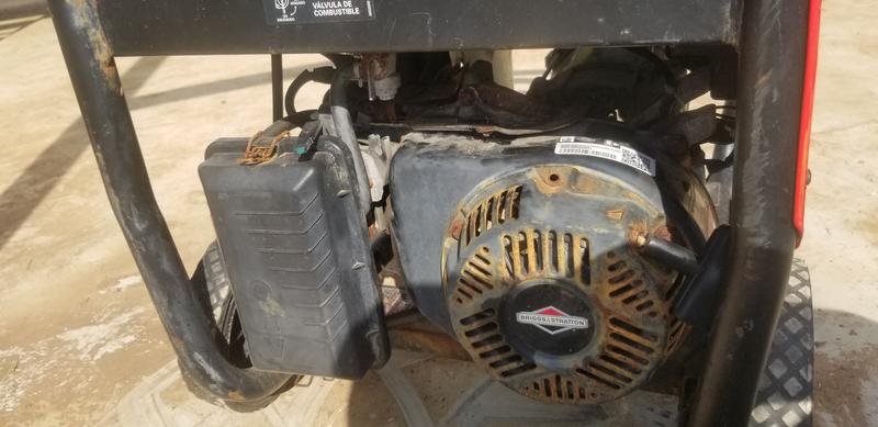 CRAFTSMAN 4375 / 3500-Watt Portable Generator CMXGGAS030729 at Lowes.com