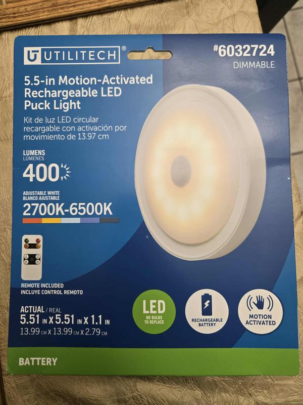 Utilitech Full Spectrum Battery Powered LED Puck Light with Remote in ...