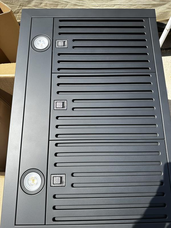 VIKIO 36-in Convertible 900-CFM Black Wall-Mounted Range Hood with ...