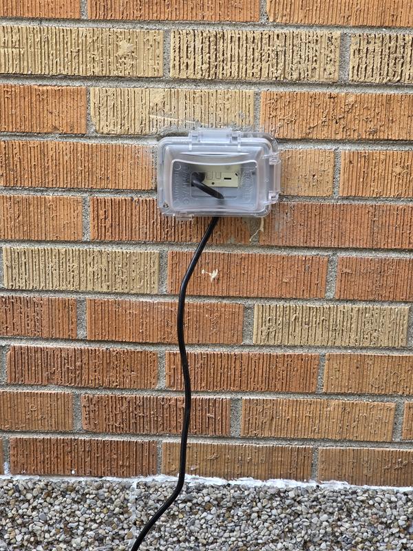 Hubbell TayMac 1-Gang Rectangle Clear Plastic Weatherproof Electrical ...