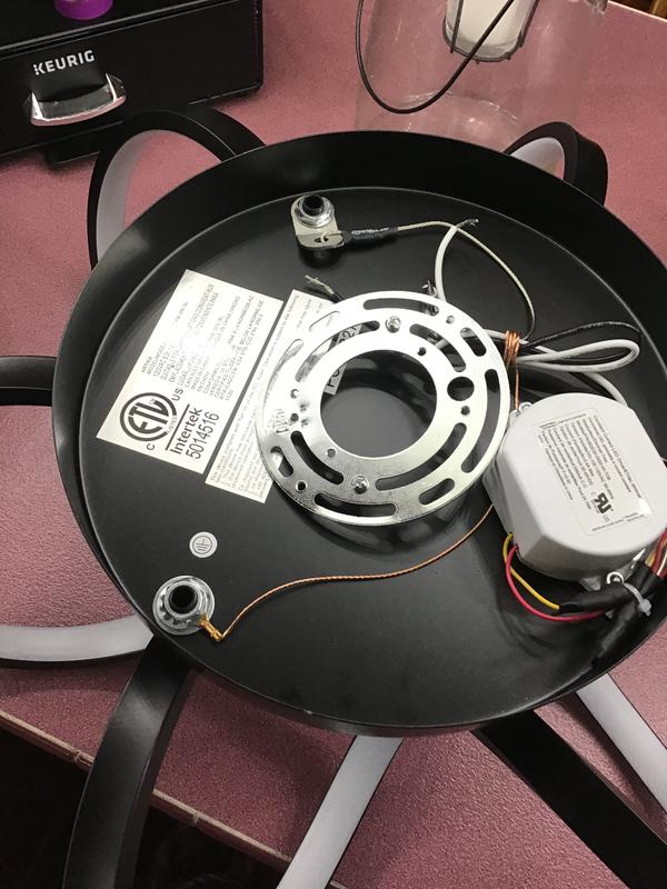 Artika Ribbon 1-Light 19.69-in Chrome LED Flush Mount Light FM-SR-CR at ...