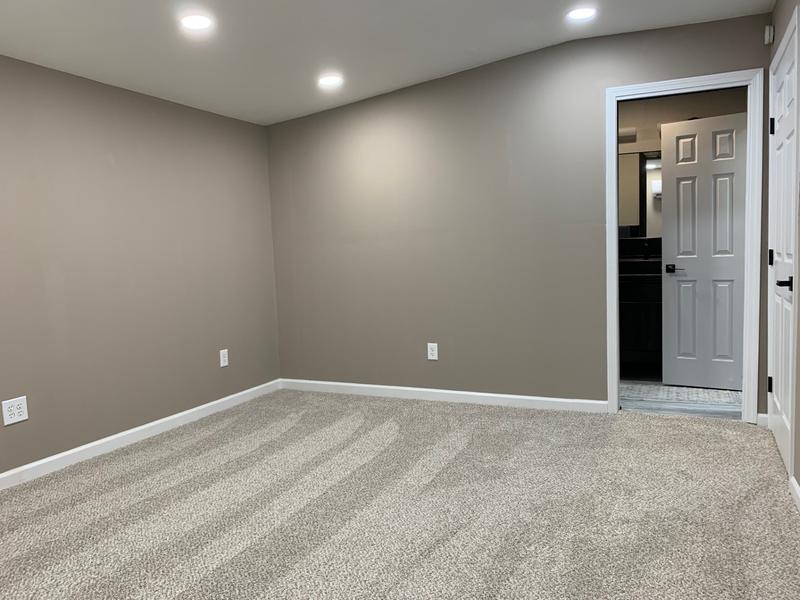 Style Selections Tenacity Sandstone Gray 25-oz sq yard Polyester ...