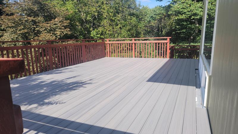 Deckorators Venture 1-in x 6-in x 8-ft Saltwater Solid edge Composite Deck board in the ...