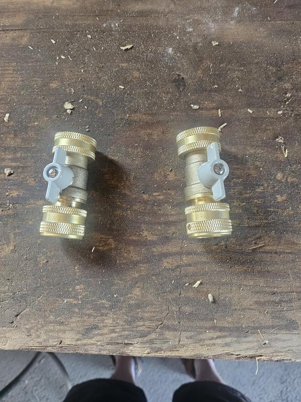 Project Source Brass Quick Connector Set SGY-GAR101 at Lowes.com