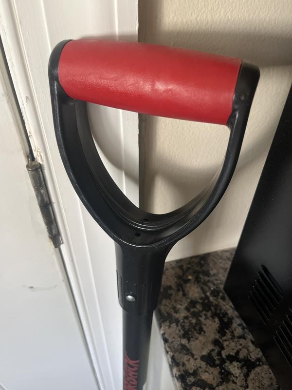 Razor-Back 30-in Fiberglass D-Handle Drain Spade 47604 at Lowes.com