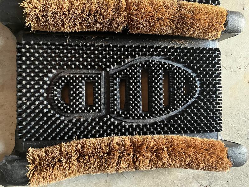 Rubber-Cal 1-ft x 2-ft Brown Coir Rectangular Indoor or Outdoor Home ...