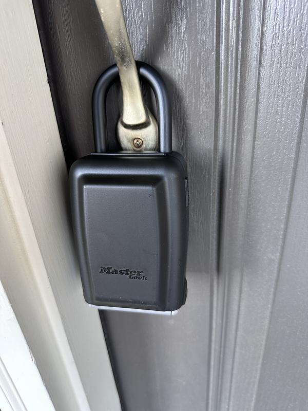 Master Lock Push Button Lock Box 5422DHCLWSFLR/8 at Lowes.com