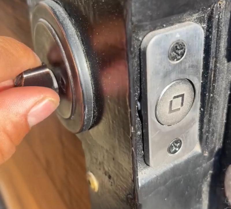 Level Bolt Connect Bolt Connect, Retrofit Silver Smart Lock Electronic ...
