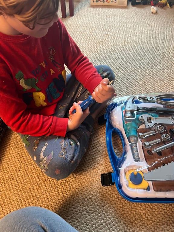 Learning Resources Pretend & Play Work Belt & Tool Set - 20 Pieces - Macy's