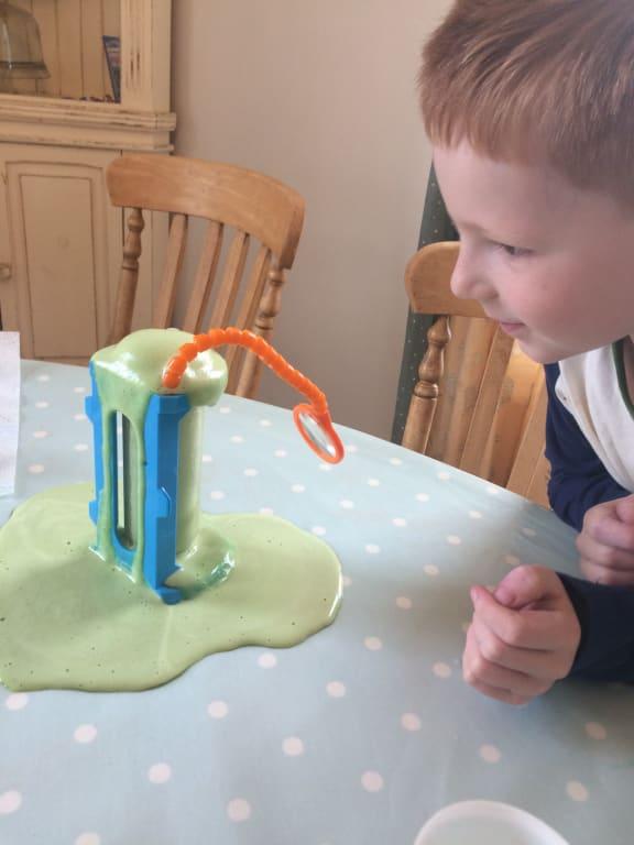 Learning Resources Beaker Creatures Magnification Chamber Science ...