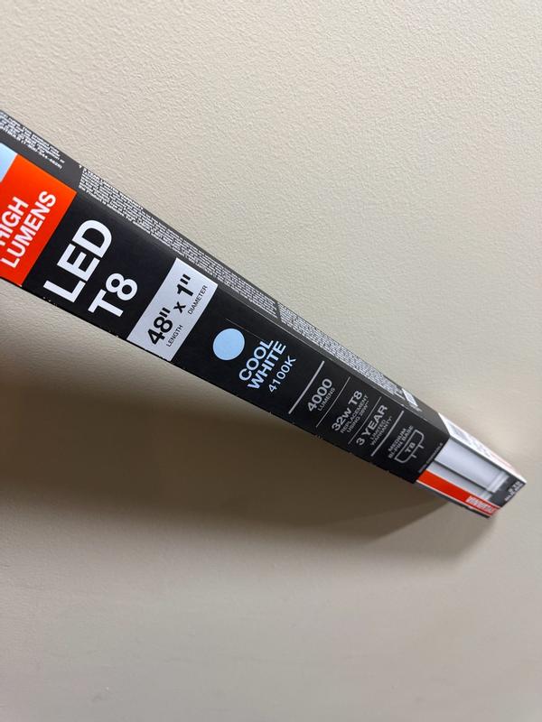 SYLVANIA 32 -Watt EQ T8 Cool white Medium bi-pin base LED Tube Light ...