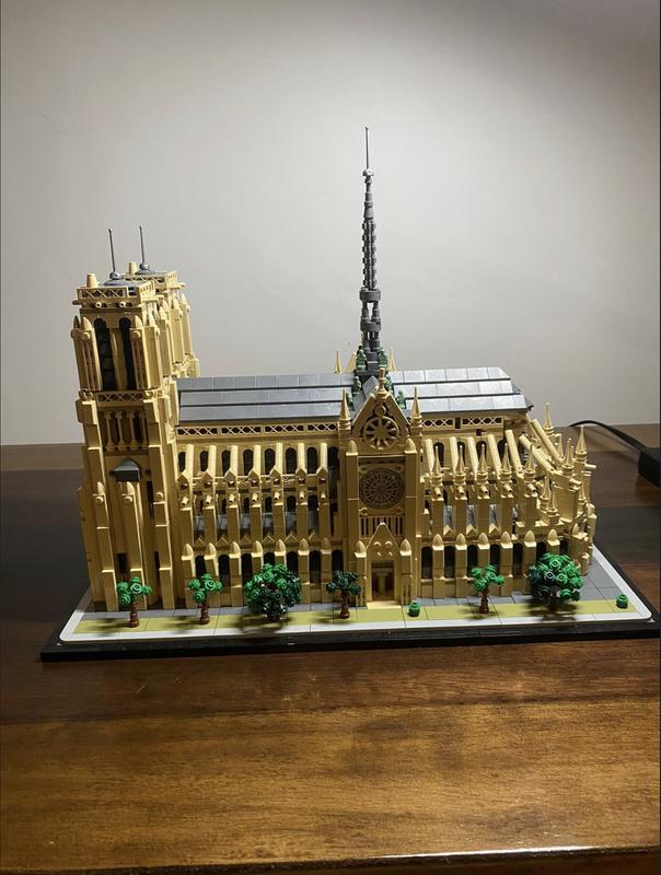LEGO® Architecture Notre-Dame de Paris Building Set 21061 - Macy's