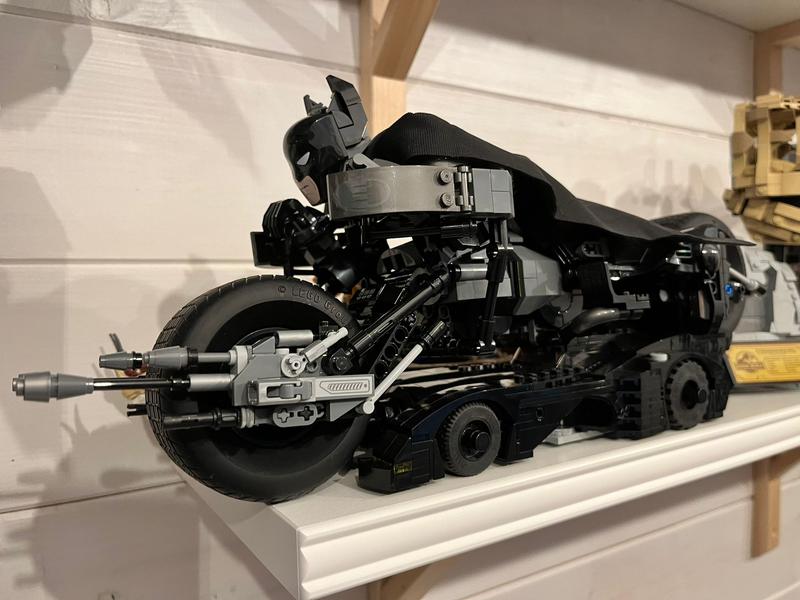 LEGO® DC Batman: Batman Construction Figure the Bat-Pod Bike 76273 - Macy's