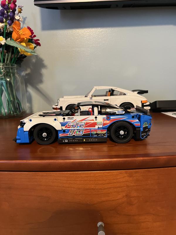 LEGO® Technic 42153 NASCAR Next Gen Chevrolet Camaro ZL1 Toy Vehicle ...