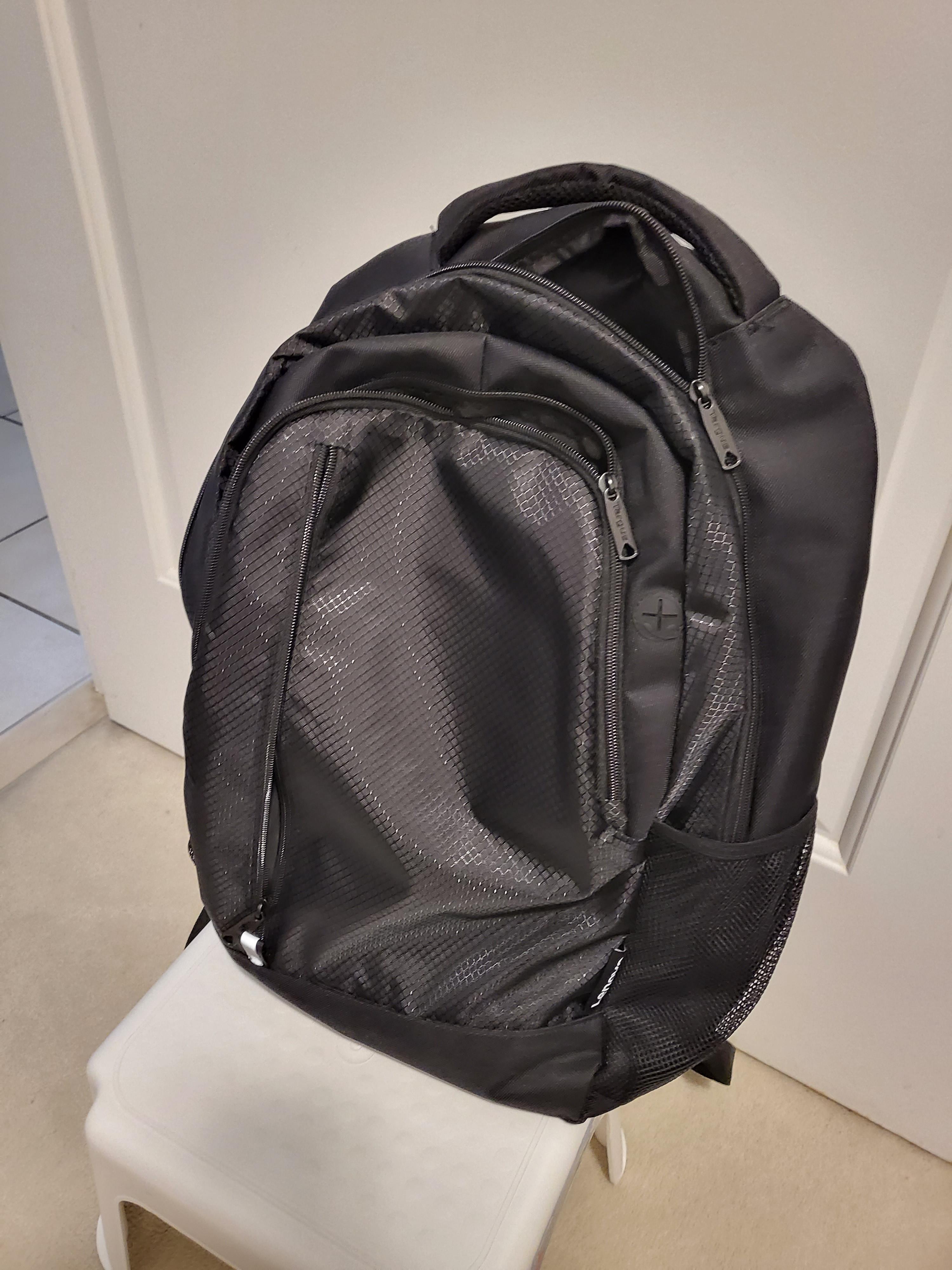 [Lenovo Canada] Lenovo Select Targus 16-inch Sport Backpack $14.71 ...