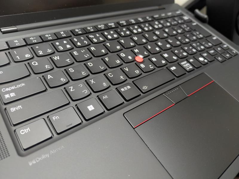 ThinkPad T14s Gen 6 Strix Point(AMD) | 携帯性と ThinkPad T14s Gen 6 Strix Point(AMD) | 携帯性と