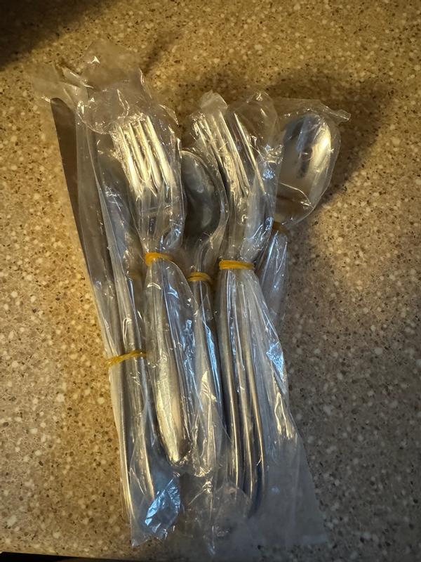 Oneida Mooncrest 20-Pieces Polished Modern Flatware B336020A at Lowes.com