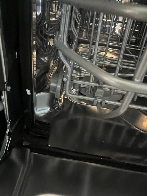 LG STUDIO 24-in Top Control Smart Built-In Dishwasher With Third Rack ...