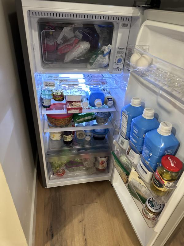 LG 5.79-cu ft Mini Fridge with Freezer (Platinum Silver) ENERGY STAR ...