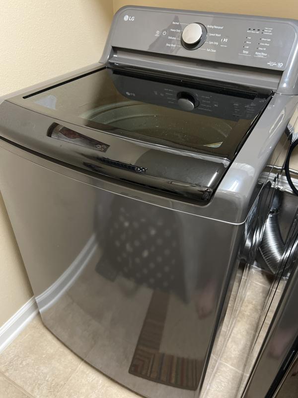 Shop LG Medium Agitator Top-Load Washer + Vented Gas Dryer at Lowes.com