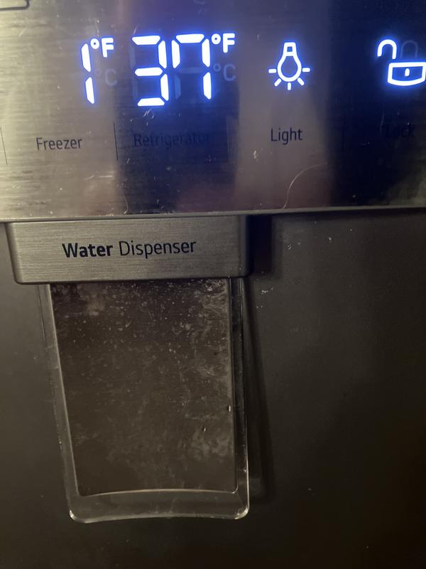 LG Smart Pull Handle 29-cu ft Smart French Door Refrigerator with Ice ...