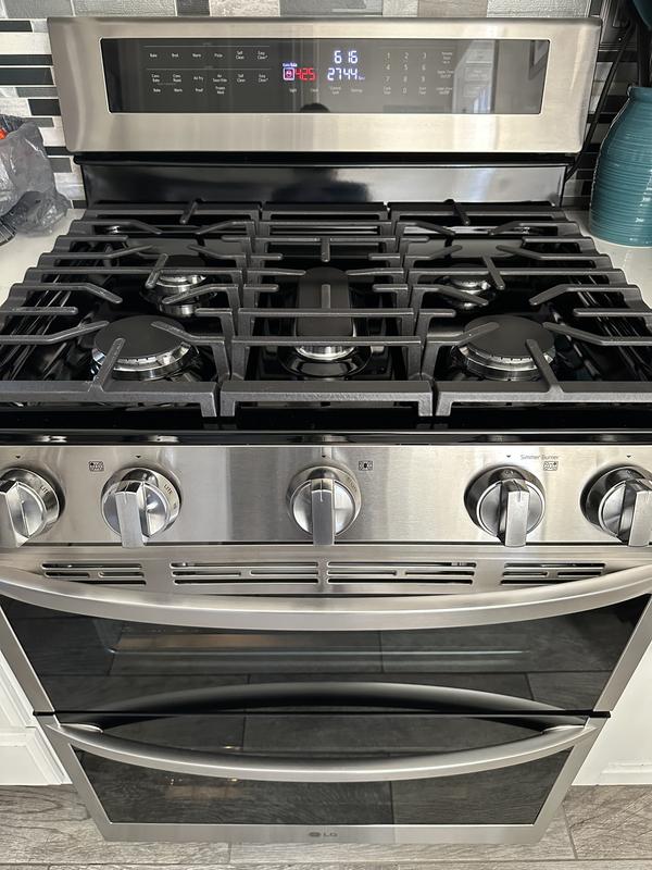 LG 30-in 5 Burners 4.3-cu ft / 2.6-cu ft Self-cleaning Air Fry ...