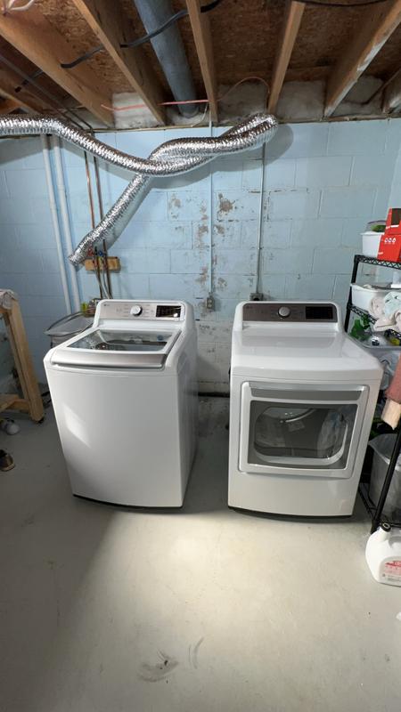 LG EasyLoad 7.3-cu ft Vented Smart Electric Dryer (Graphite Steel ...