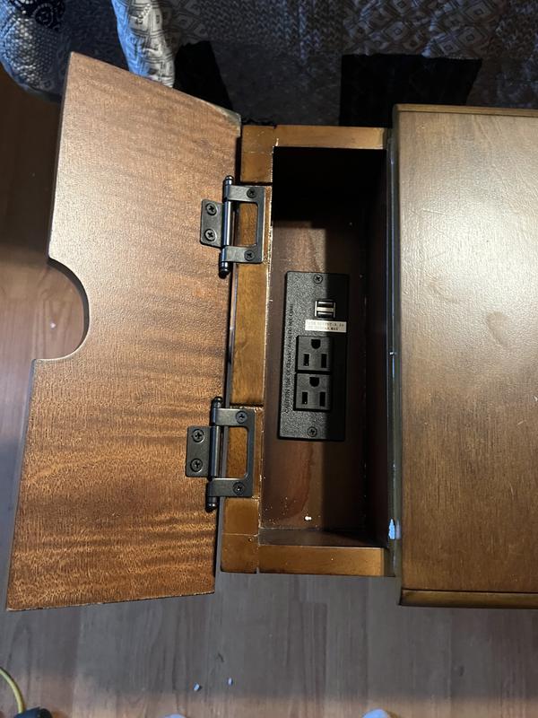 Linon 24-in W x 24-in H Hazelnut Wood Modern End Table with Storage ...