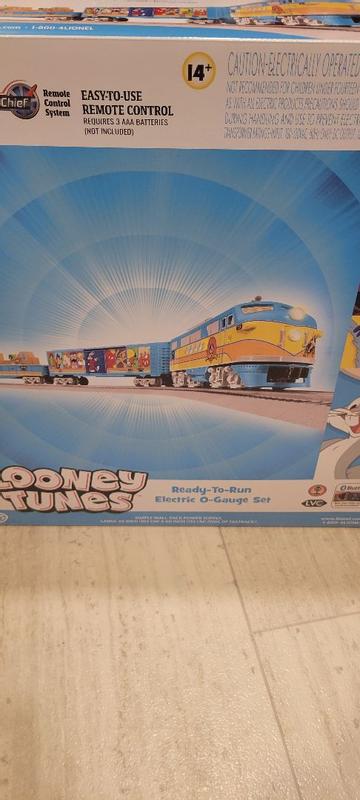 Lionel Warner Bros. Looney Tunes LionChief Bluetooth 5.0 Freight Set ...
