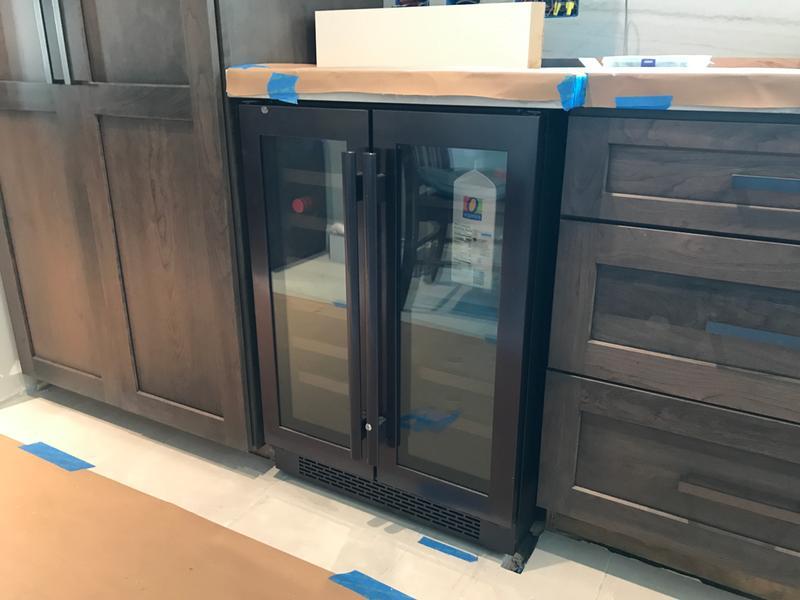 Avallon 23.8125-in W 24-Can Capacity Stainless Steel Built-In ...