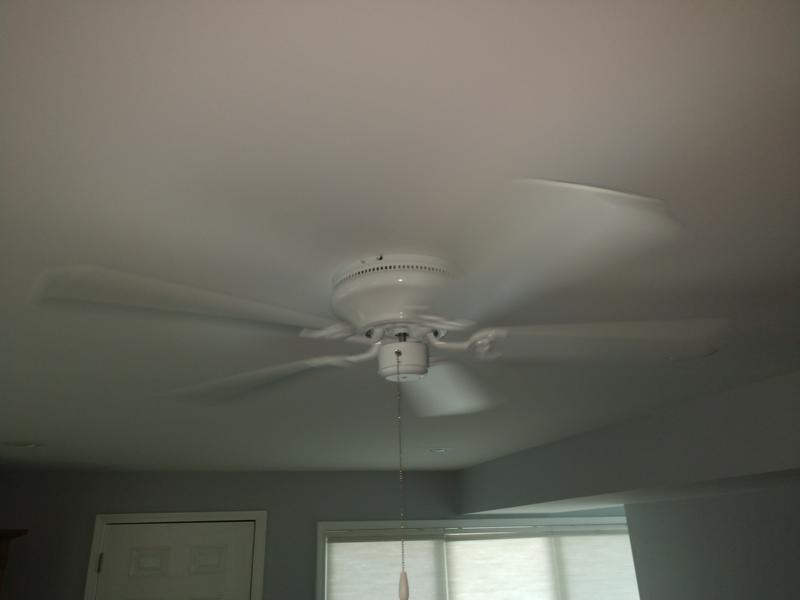 Royal Pacific Royal Knight 52-in White with White Blades Flush Mount ...