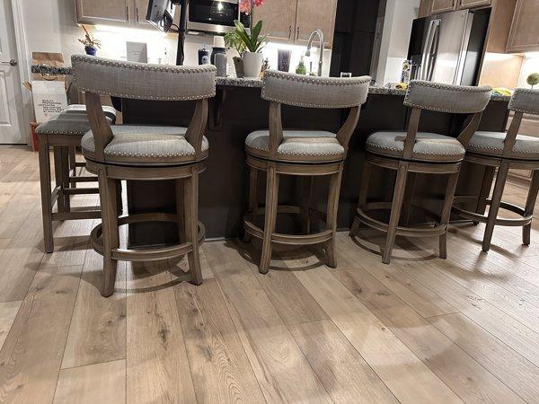 Maven Lane Alexander Counter Stool in Reclaimed Oak Finish w/ Ash Grey ...