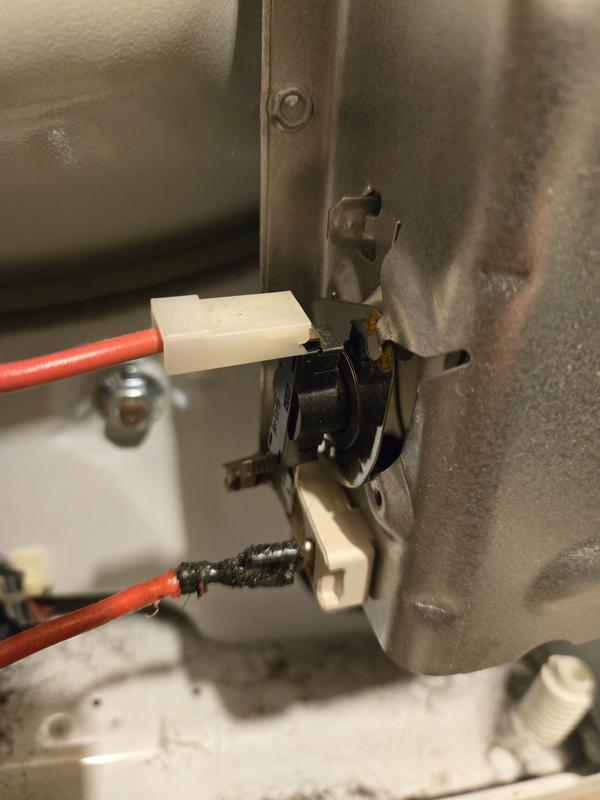 Maytag 7-cu ft Vented Electric Dryer (White) MEDC465HW at Lowes.com