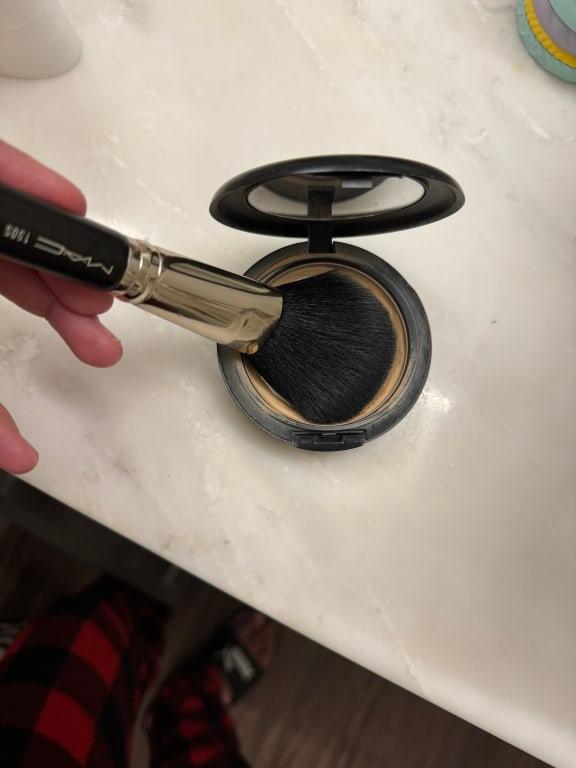 MAC 150S Large Powder Brush - Macy's