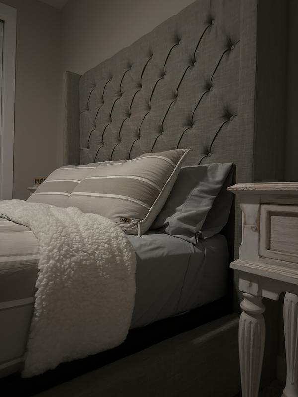 Macy's monroe bed store