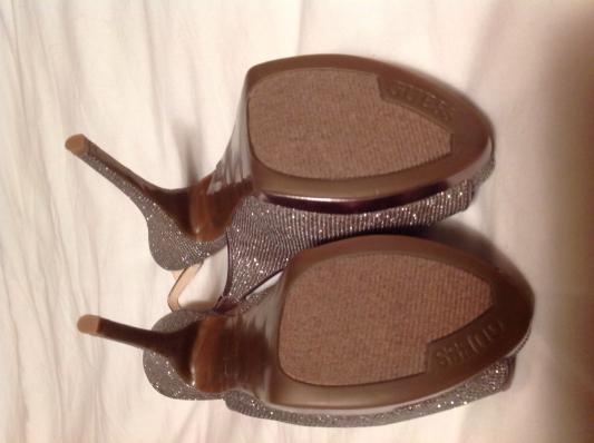 GUESS Glenisa Platform Pumps - Macy's