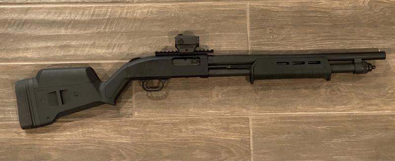 Mossberg 590a1 Magpul