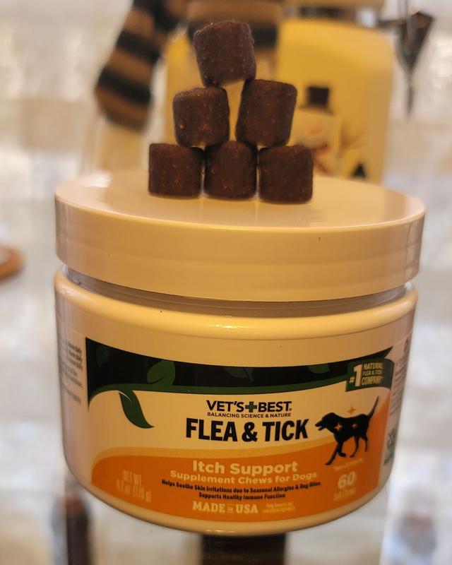 Vet's Best Flea & Tick Support Chews, 60 ct. at Tractor Supply Co
