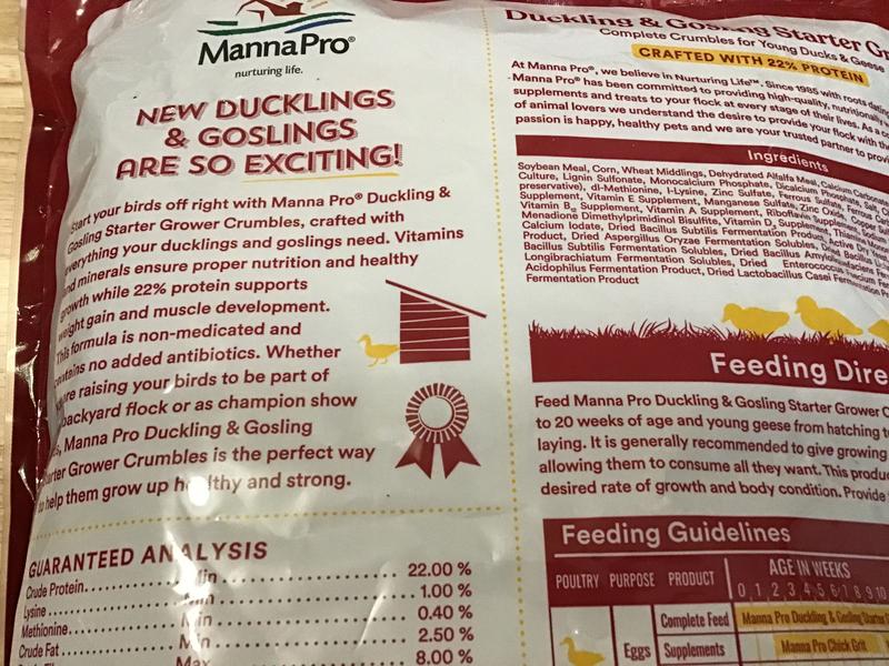 Manna Pro Starter Grower Duck Food, Pellets & Chick Feed, 8 lbs. | Petco