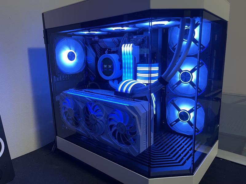 HYTE Y60 Modern Aesthetic Mid-Tower ATX Gaming PC Case,, 53% OFF HYTE Y60 Modern Aesthetic Mid-Tower ATX Gaming PC Case,, 53% OFF