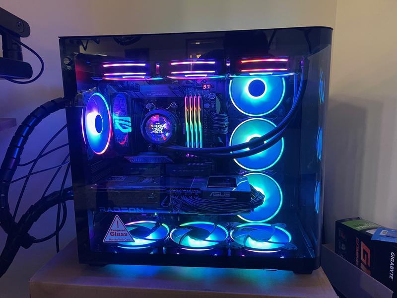ASUS AMD Radeon RX 9070 XT Prime Overclocked Triple Fan 16GB ASUS AMD Radeon RX 9070 XT Prime Overclocked Triple Fan 16GB