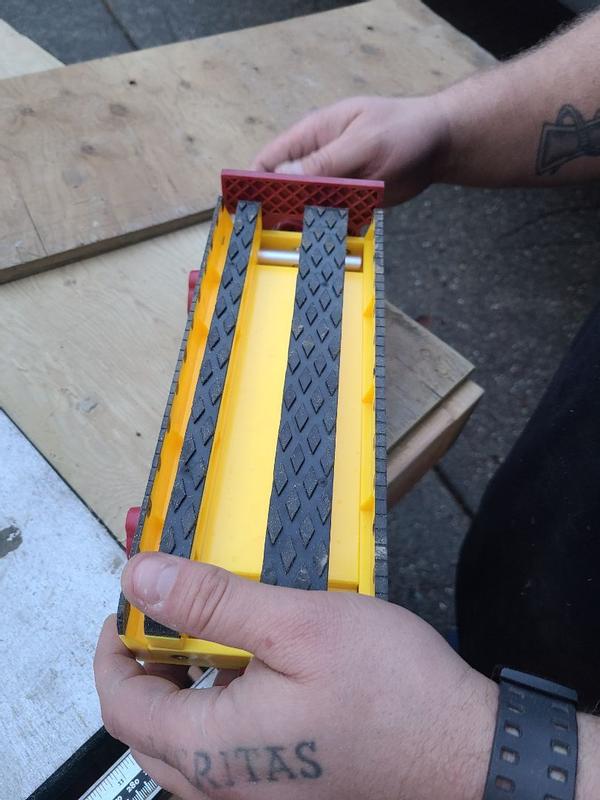 Milescraft Grabber Pro Push Block For Table Saws, Router Tables, Band ...