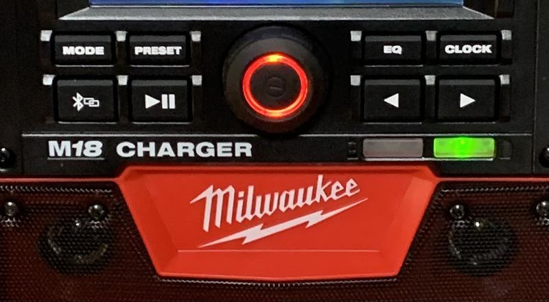 Milwaukee Milwaukee 2792-20 M18 Jobsite Radio and Charger at Lowes.com