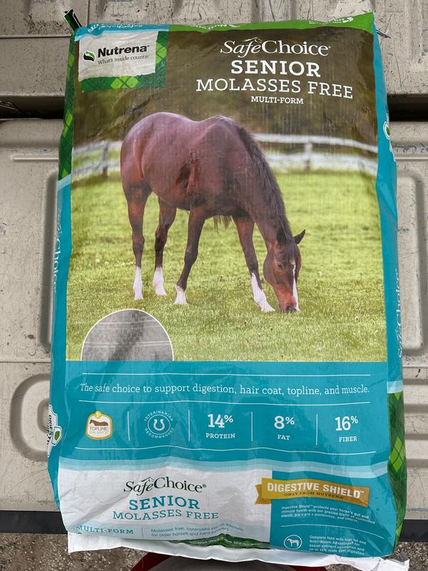 NUTRENA SafeChoice Senior Molasses Free Horse Feed, 50-lb bag - Chewy.com