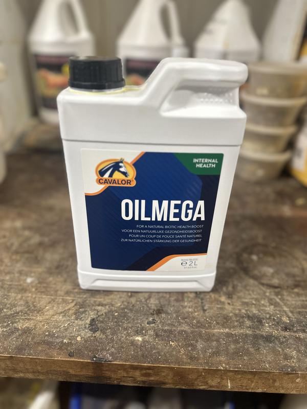 CAVALOR OilMega Liquid Horse Supplement, 2-L bottle - Chewy.com