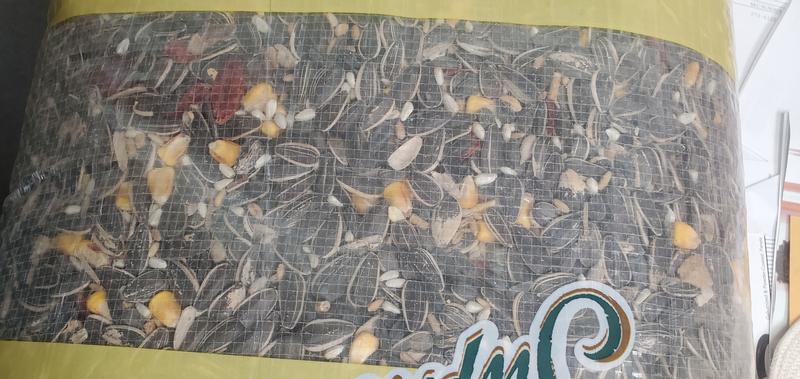 KAYTEE Supreme Parrot Food, 20-lb bag - Chewy.com