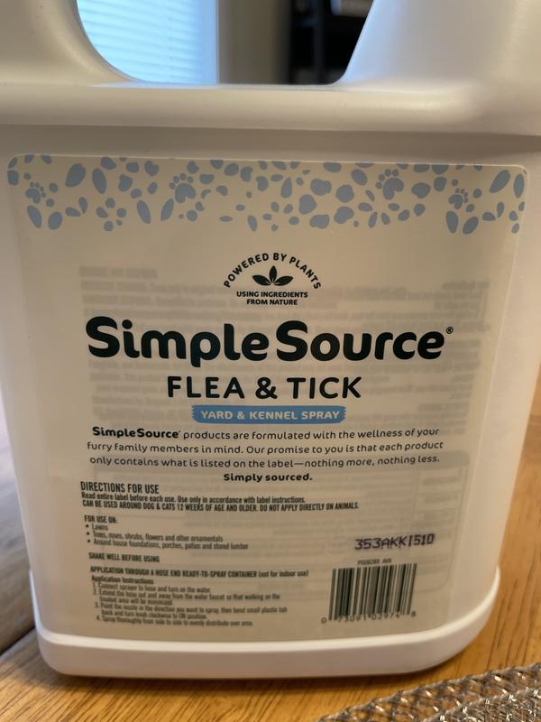 SIMPLESOURCE Flea & Tick Dog Yard & Kennel Spray - Chewy.com