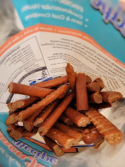 BLUE RIDGE NATURALS Alaskan Salmon Jerky Dog Treats, 1-lb bag - Chewy.com