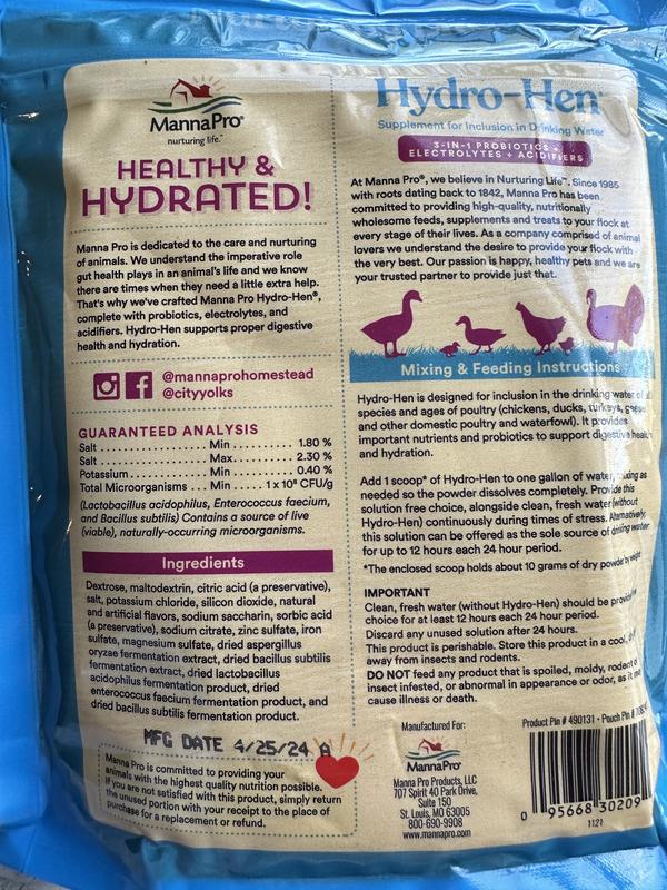 MANNA PRO Hydro-Hen Chicken Supplement, 8-oz bag - Chewy.com