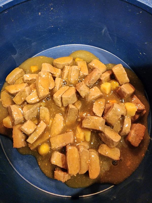 BLUE BUFFALO Blue’s Stew Hearty Beef Stew Grain-Free Canned Dog Food ...